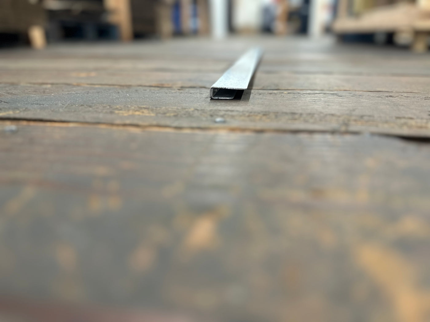 LUGGAGE RISER TRIM CAP | DATSUN 240Z | 260Z | 280Z