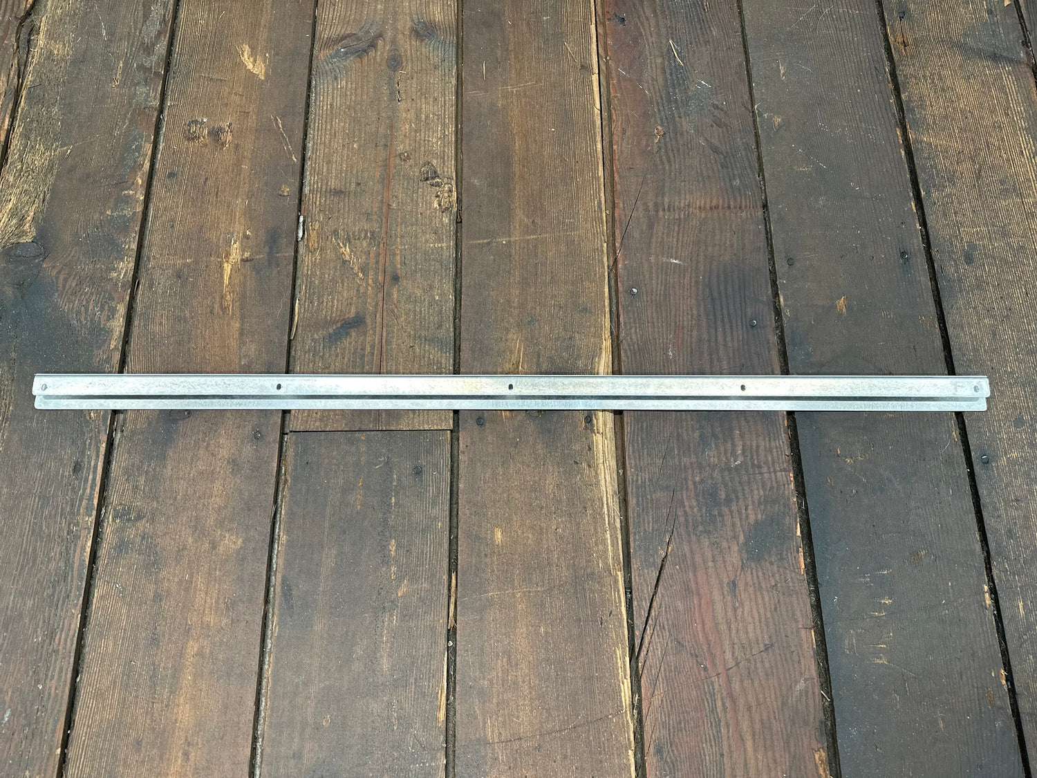 LUGGAGE RISER TRIM CAP | DATSUN 240Z | 260Z | 280Z