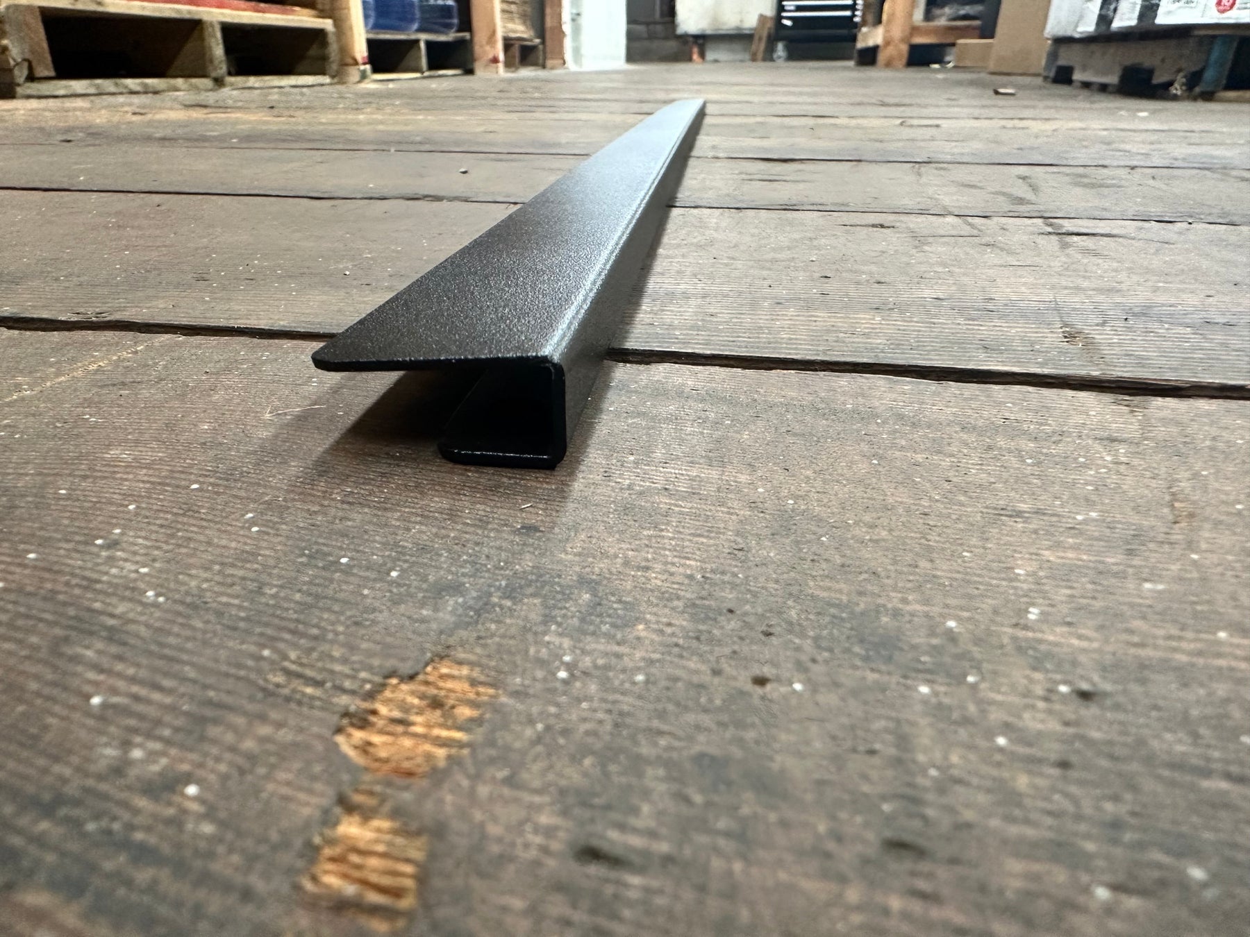 LUGGAGE RISER TRIM CAP | DATSUN 240Z | 260Z | 280Z